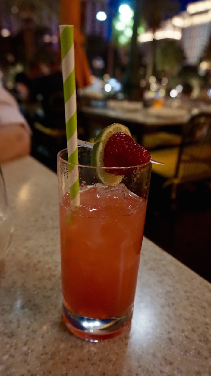 Las Vegas: Restaurante HEXX Kitchen no Paris Las Vegas - Viajonários