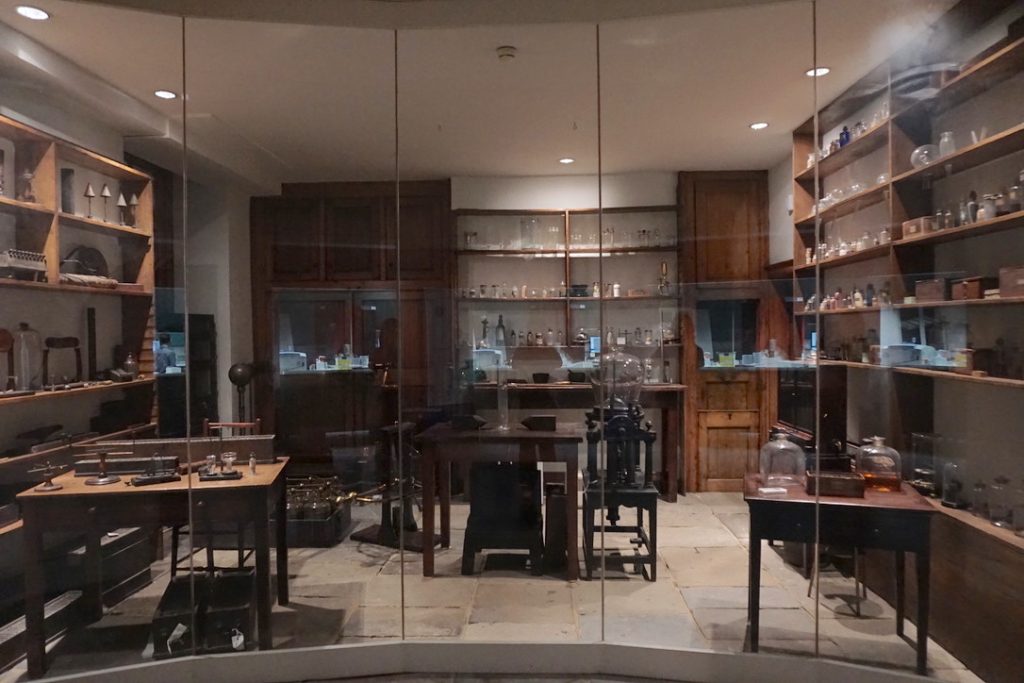Faraday Museum no Royal Institution em Londres - Viajonários