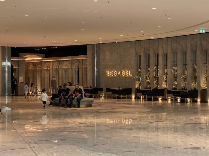 Bebabel: Restaurante com vista para Dubai Fountain e Burj Khalifa