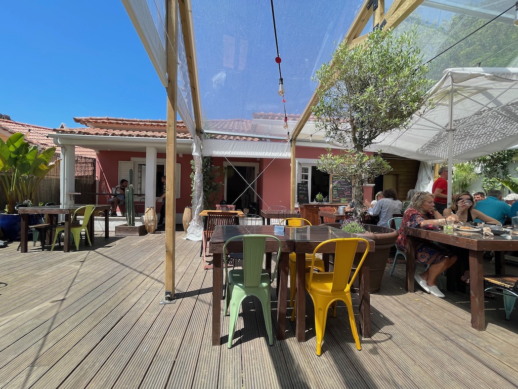 Portugal: Comida e Música no Restaurante Raíz Sintra