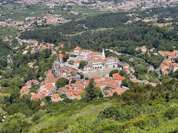 Portugal: O histórico Castelo dos Mouros em Sintra - Viajonários