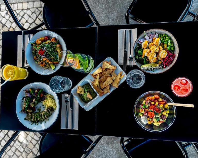 Local - Your Healthy Kitchen: Comida saudável em Portugal