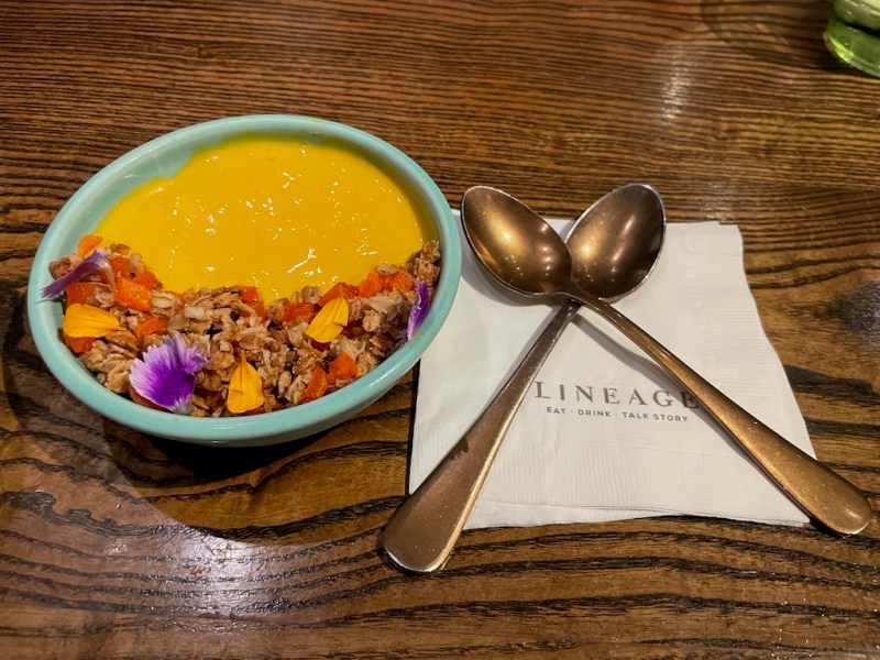 Havaí: Comida asiática no restaurante Lineage em Maui - Viajonários